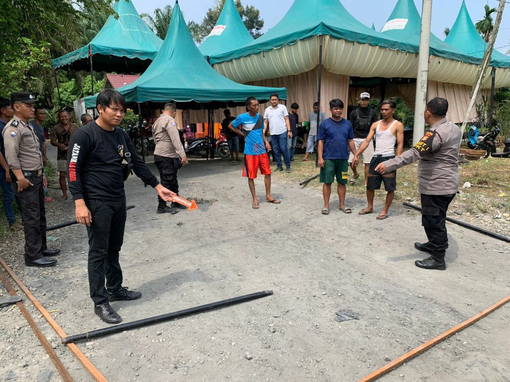 4 Warga Rohil Tewas Tersengat Listrik PLN saat Pindahkan Tenda Pesta ...